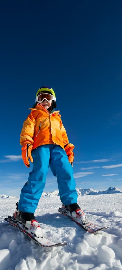 Skiing For Beginners - Essentials For Your First Family Ski Trip ...
