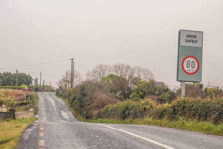 Driving In Ireland: How To Stay Safe On Your Ireland Road Trip Vacation ...